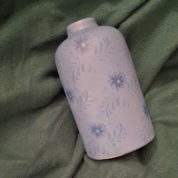 Mainstays | Accents | Mainstays Light Blue Floral Vase | Poshmark